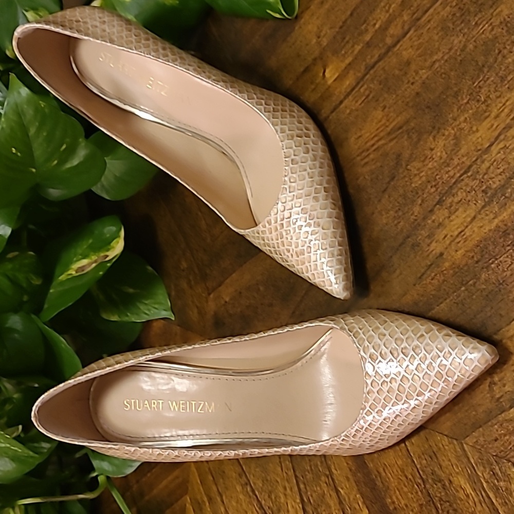 Stuart Weitzman Snake Pump - Gem